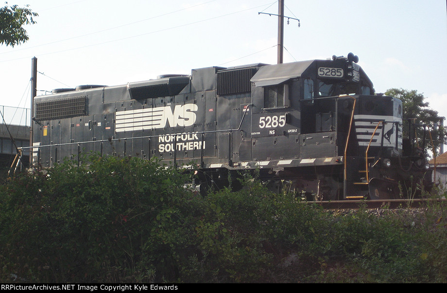 NS GP38-2 #5285